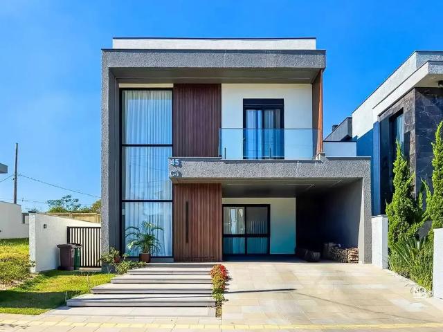Casa / Sobrado para Venda em Gravataí/RS Centro 4 Quartos