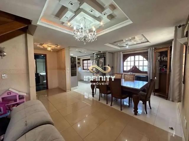 Casa / Sobrado para Venda em Gravataí/RS Centro 4 Quartos
