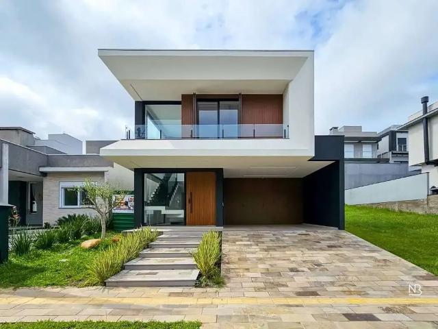 Casa / Sobrado para Venda em Gravataí/RS Centro 3 Quartos