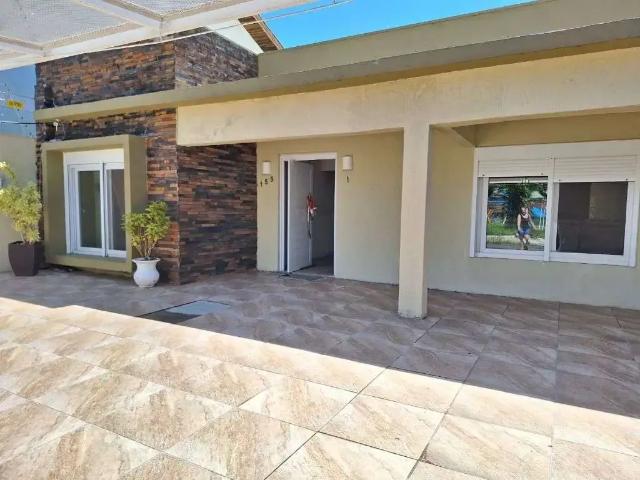 Casa / Sobrado para Venda em Gravataí/RS Centro 3 Quartos