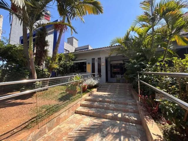 Casa / Sobrado para Venda em Gravataí/RS Centro 3 Quartos