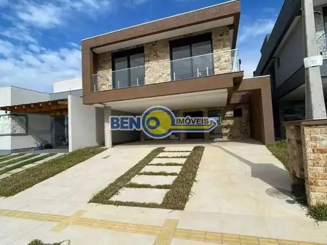 Casa / Sobrado para Venda em Gravataí/RS Centro 3 Quartos