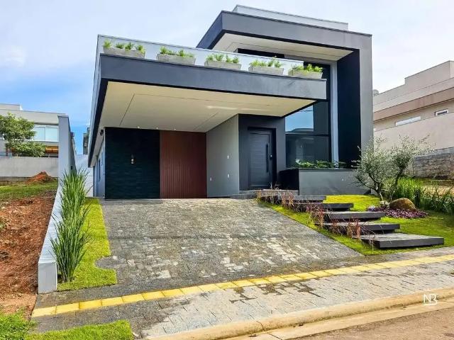 Casa / Sobrado para Venda em Gravataí/RS Centro 3 Quartos