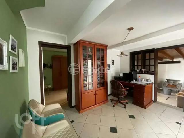 Casa / Sobrado para Venda em Gravataí/RS Centro 3 Quartos