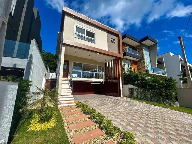 Casa / Sobrado para Venda em Gravataí/RS Centro 3 Quartos