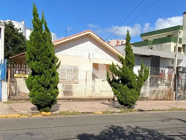 Casa / Sobrado para Venda em Gravataí/RS Centro 3 Quartos
