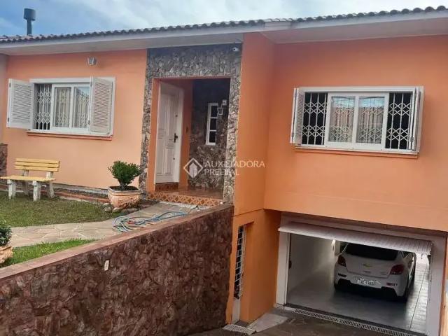 Casa / Sobrado para Venda em Gravataí/RS Centro 3 Quartos