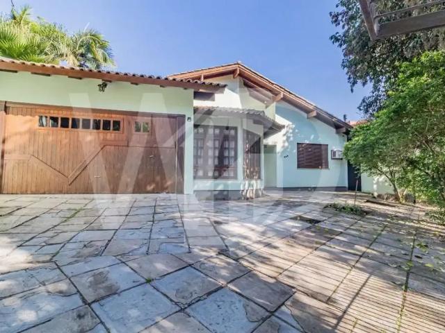 Casa / Sobrado para Venda em Gravataí/RS Dom Feliciano 3 Quartos