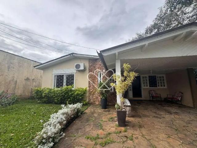 Casa / Sobrado para Venda em Gravataí/RS Dom Feliciano 4 Quartos