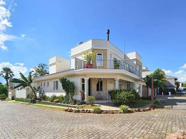 Casa / Sobrado para Venda em Gravataí/RS Dom Feliciano 5 Quartos