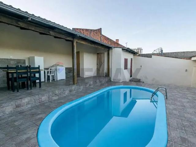 Casa / Sobrado para Venda em Gravataí/RS Jansen 3 Quartos