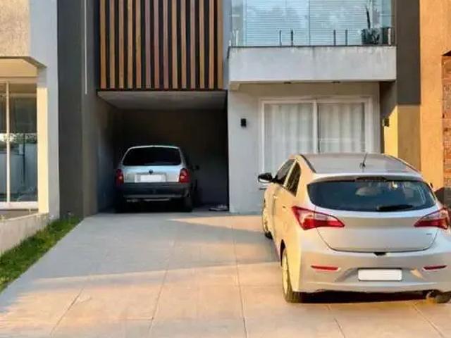 Casa / Sobrado para Venda em Gravataí/RS Jansen 3 Quartos