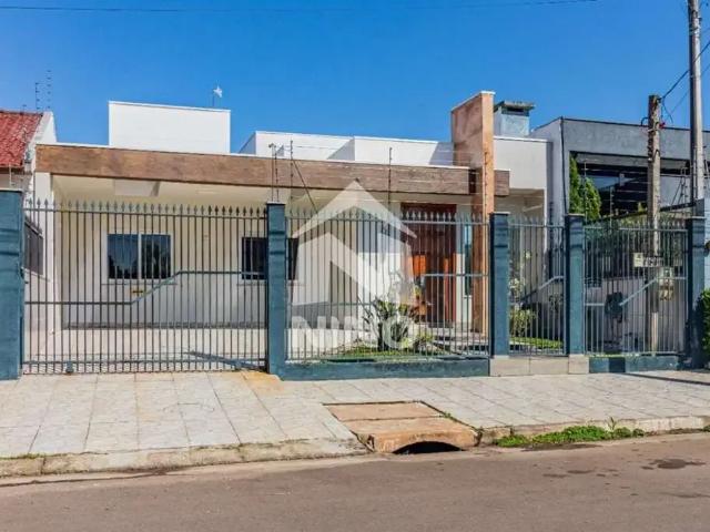 Casa / Sobrado para Venda em Gravataí/RS Parque da Matriz 4 Quartos