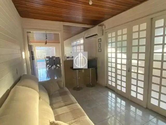 Casa / Sobrado para Venda em Gravataí/RS Parque dos Anjos 4 Quartos