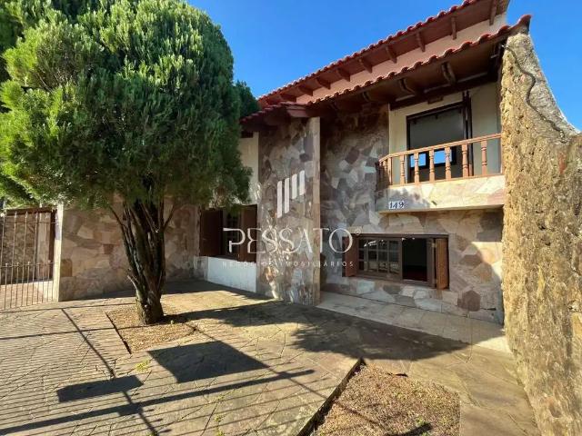 Casa / Sobrado para Venda em Gravataí/RS Parque Ipiranga 3 Quartos