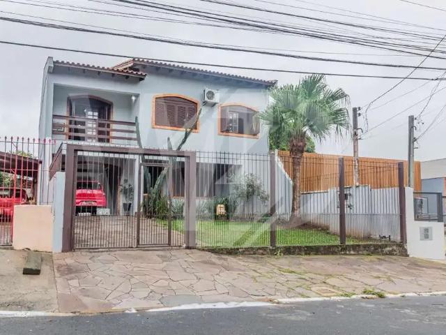 Casa / Sobrado para Venda em Gravataí/RS Salgado Filho 4 Quartos