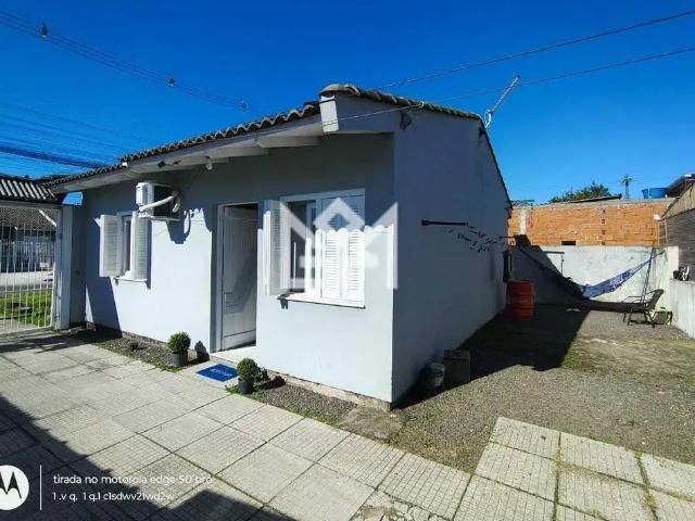 Casa / Sobrado para Venda em Gravataí/RS Santa Cruz 2 Quartos