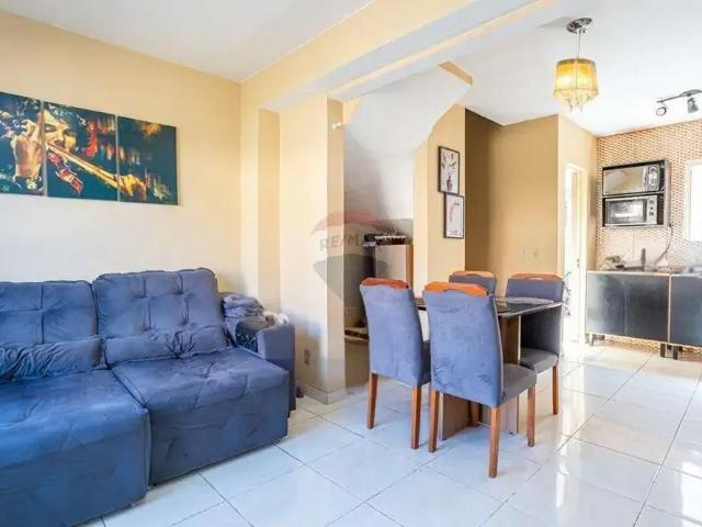 Casa / Sobrado para Venda em Gravataí/RS Santa Cruz 2 Quartos