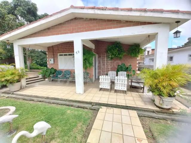 Casa / Sobrado para Venda em Gravatá/PE Alpes Suiços