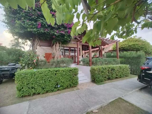 Casa / Sobrado para Venda em Gravatá/PE Alpes Suiços 3 Quartos
