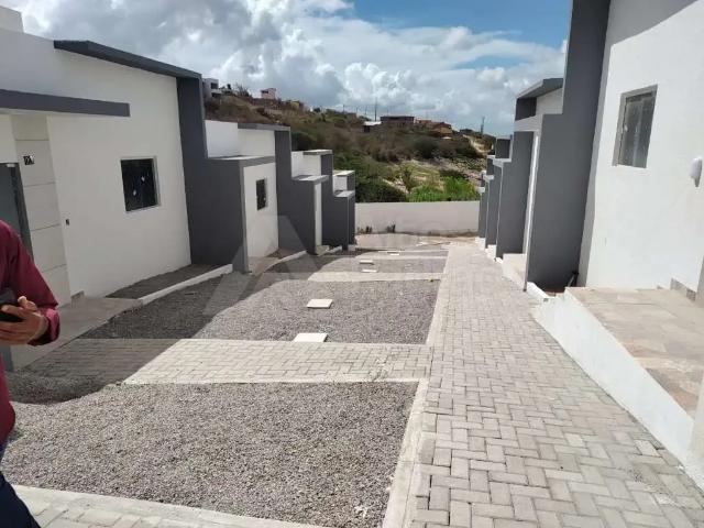 Casa / Sobrado para Venda em Gravatá/PE Bairro Novo 2 Quartos