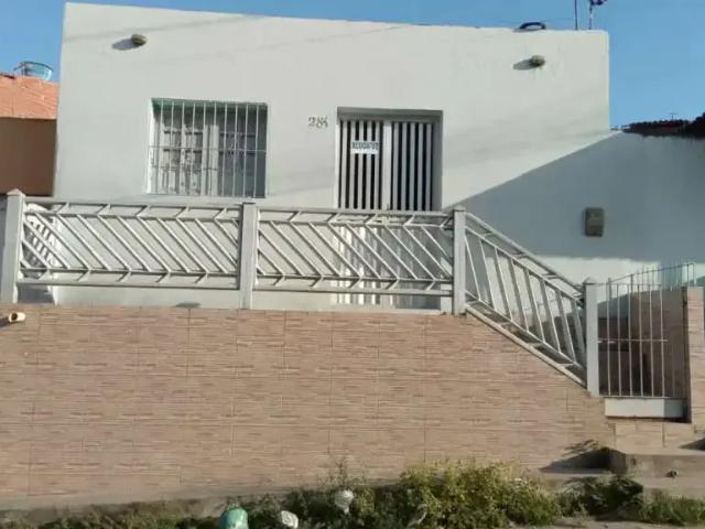 Casa / Sobrado para Venda em Gravatá/PE Mandacaru 3 Quartos