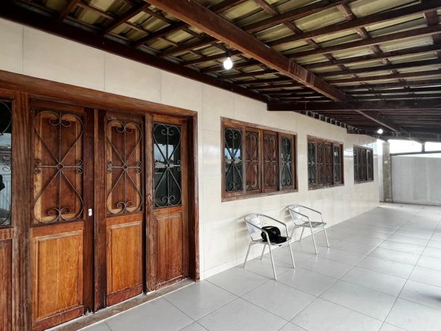 Casa / Sobrado para Venda em Gravatá/PE Porta Florada 4 Quartos