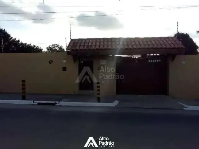 Casa / Sobrado para Venda em Gravatá/PE Porta Florada 6 Quartos