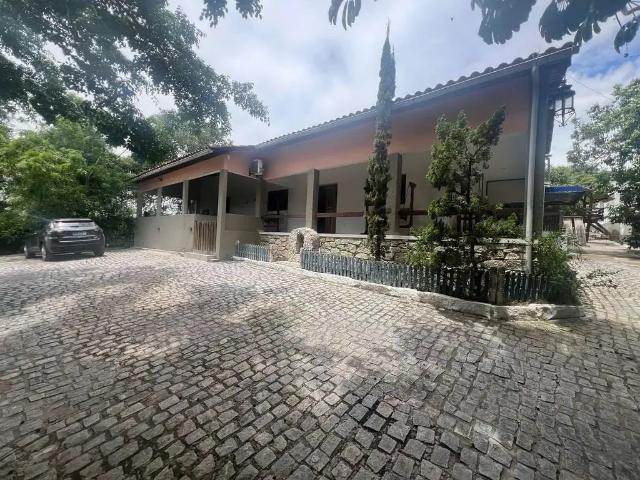 Casa / Sobrado para Venda em Gravatá/PE Porta Florada 8 Quartos