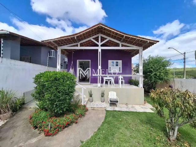 Casa / Sobrado para Venda em Gravatá/PE Porta Florada 3 Quartos