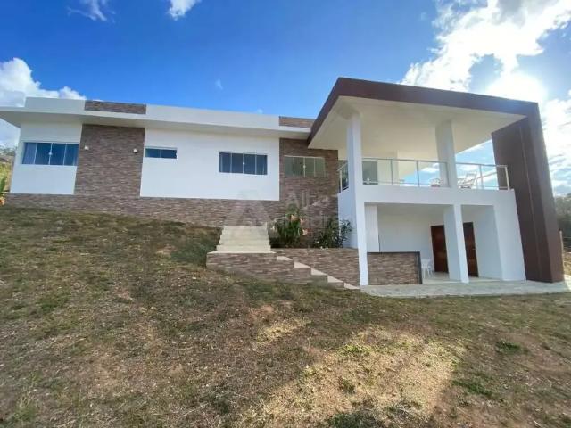 Casa / Sobrado para Venda em Gravatá/PE Porta Florada 3 Quartos