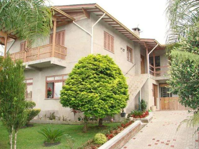 Casa / Sobrado para Venda em Gramado/RS Carniel 6 Quartos