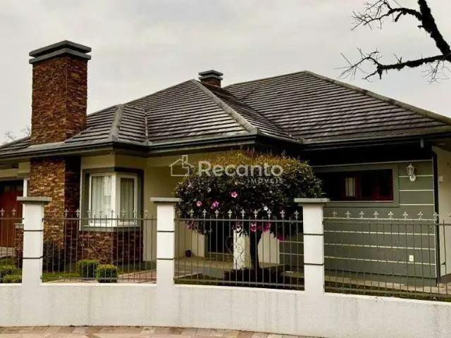 Casa / Sobrado para Venda em Gramado/RS Carniel 3 Quartos