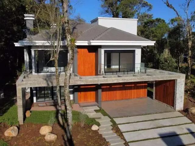 Casa / Sobrado para Venda em Gramado/RS Carniel 3 Quartos