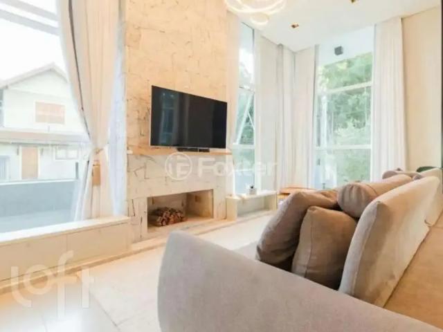 Casa / Sobrado para Venda em Gramado/RS Carniel 3 Quartos