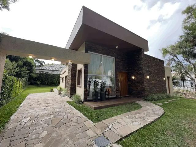Casa / Sobrado para Venda em Gramado/RS Carniel 3 Quartos