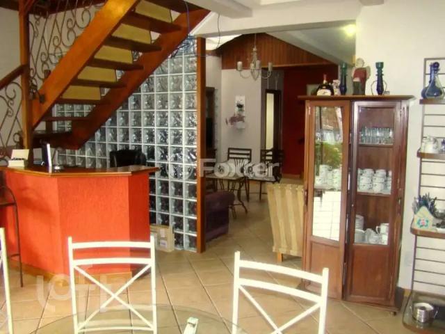 Casa / Sobrado para Venda em Gramado/RS Centro 15 Quartos