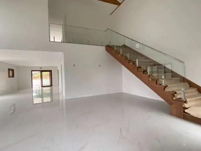 Casa / Sobrado para Venda em Gramado/RS Centro 3 Quartos