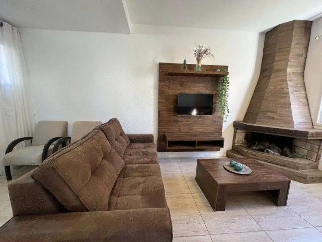Casa / Sobrado para Venda em Gramado/RS Floresta 3 Quartos