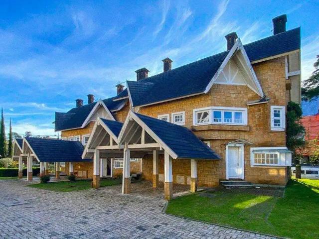 Casa / Sobrado para Venda em Gramado/RS Planalto 3 Quartos
