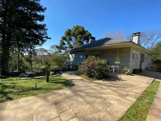 Casa / Sobrado para Venda em Gramado/RS Planalto 5 Quartos