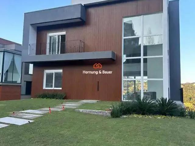 Casa / Sobrado para Venda em Gramado/RS Prinstrop 4 Quartos