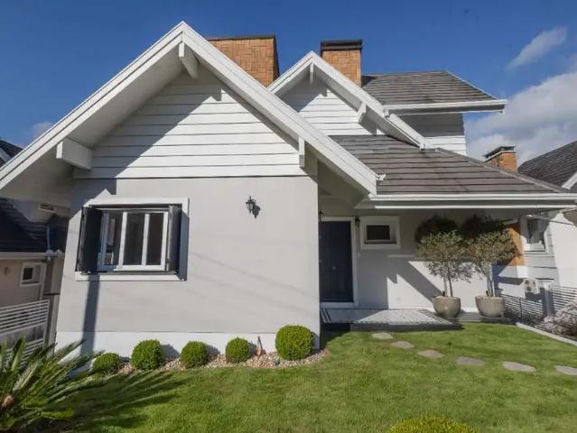 Casa / Sobrado para Venda em Gramado/RS Vale das Colinas 4 Quartos
