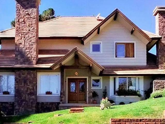 Casa / Sobrado para Venda em Gramado/RS Vale das Colinas 4 Quartos