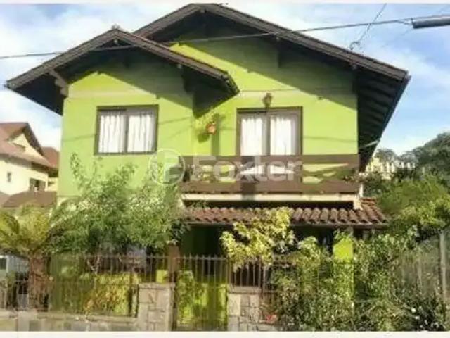 Casa / Sobrado para Venda em Gramado/RS Vila Suiça 4 Quartos