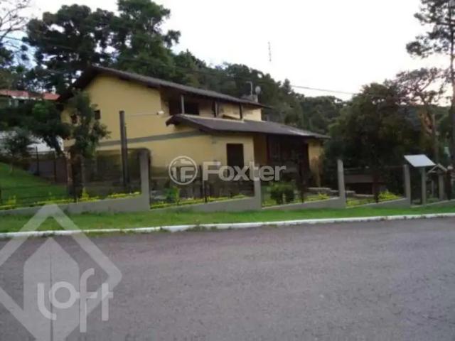 Casa / Sobrado para Venda em Gramado/RS Vila Suiça 4 Quartos