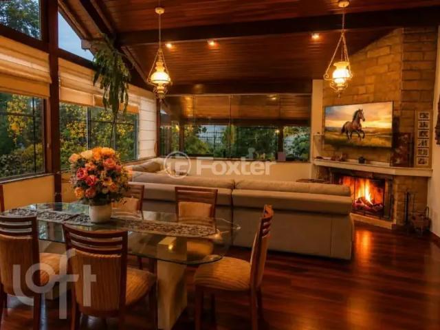 Casa / Sobrado para Venda em Gramado/RS Vila Suiça 3 Quartos