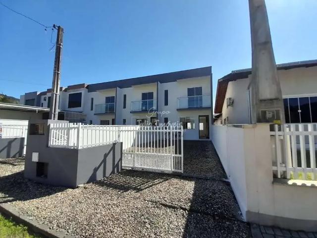 Casa / Sobrado para Venda em Guabiruba/SC Aimoré 2 Quartos