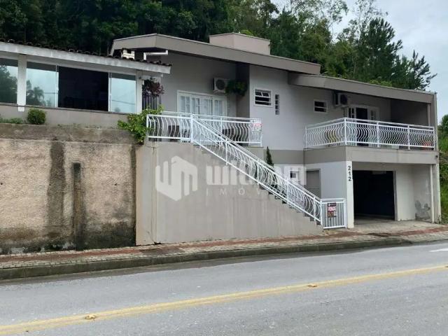 Casa / Sobrado para Venda em Guabiruba/SC Centro 2 Quartos