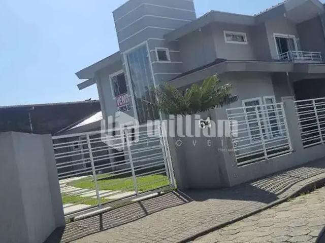 Casa / Sobrado para Venda em Guabiruba/SC Centro 2 Quartos
